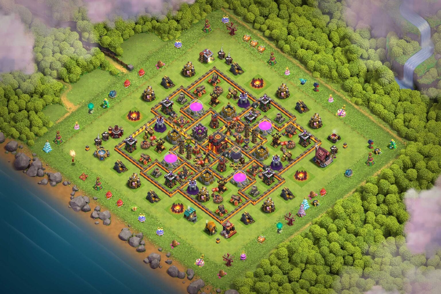 Town Hall 10 - CoC Base Layouts